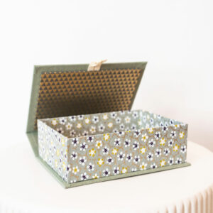 Clamshell Box with Fine Art Paper Video | The Crafter’s Box